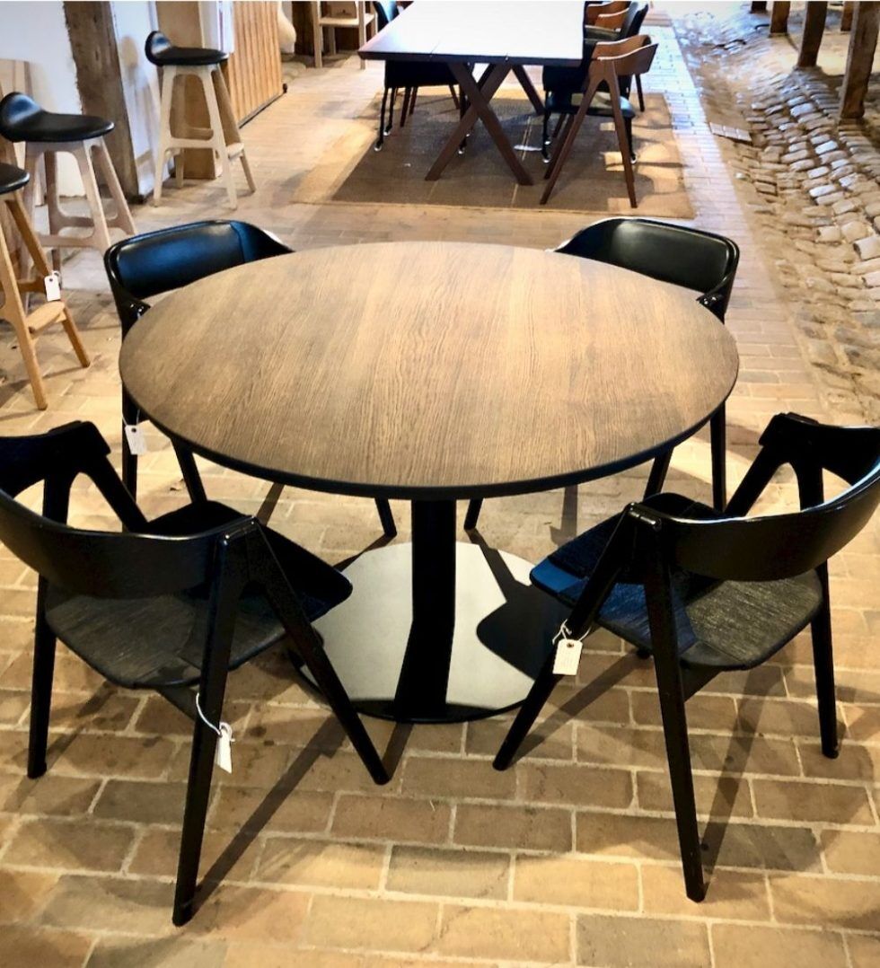 Rundt bord | Find et lækkert rundt plankebord | Høj kvalitet