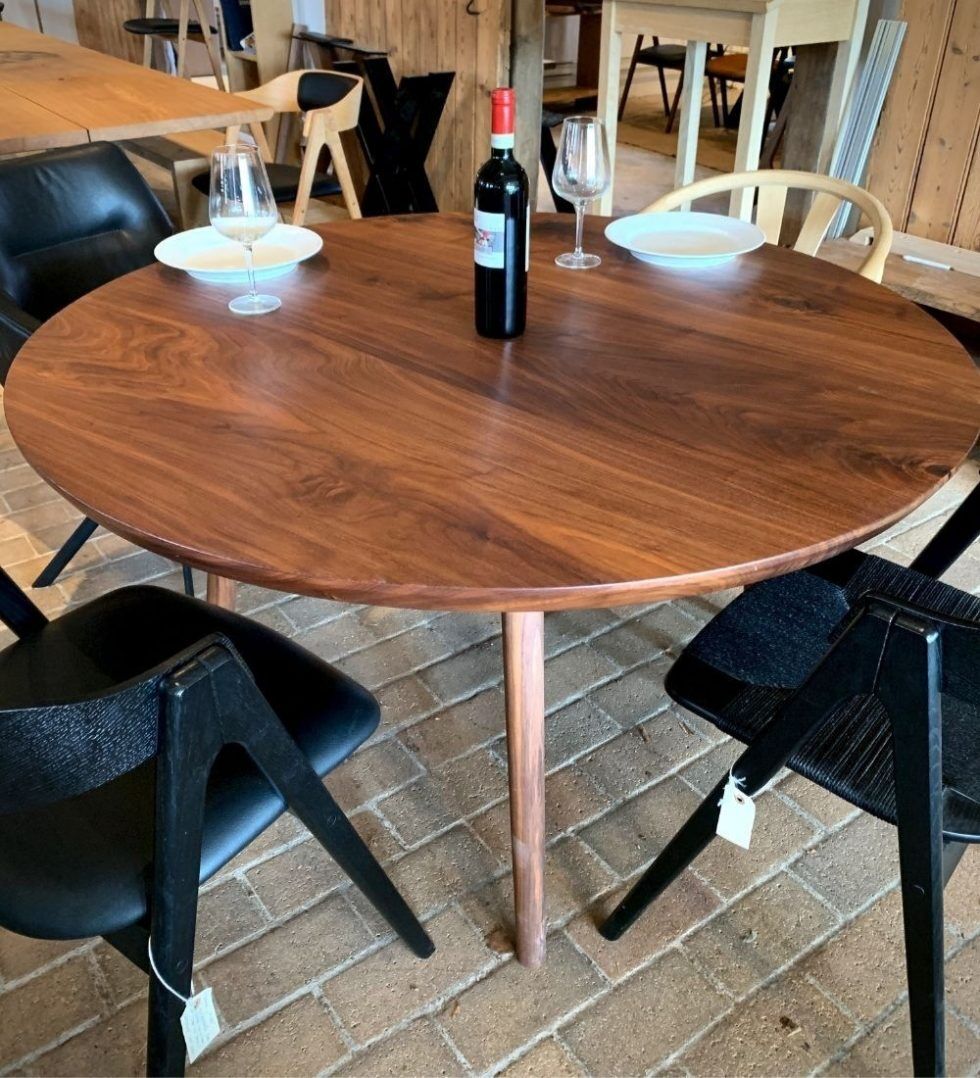 Rundt bord | Find et lækkert rundt plankebord | Høj kvalitet